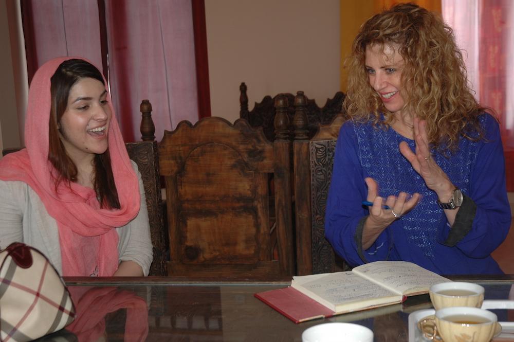 Culture/Film: Mightier than the Sword – Girl Who Would be KING on Life ...